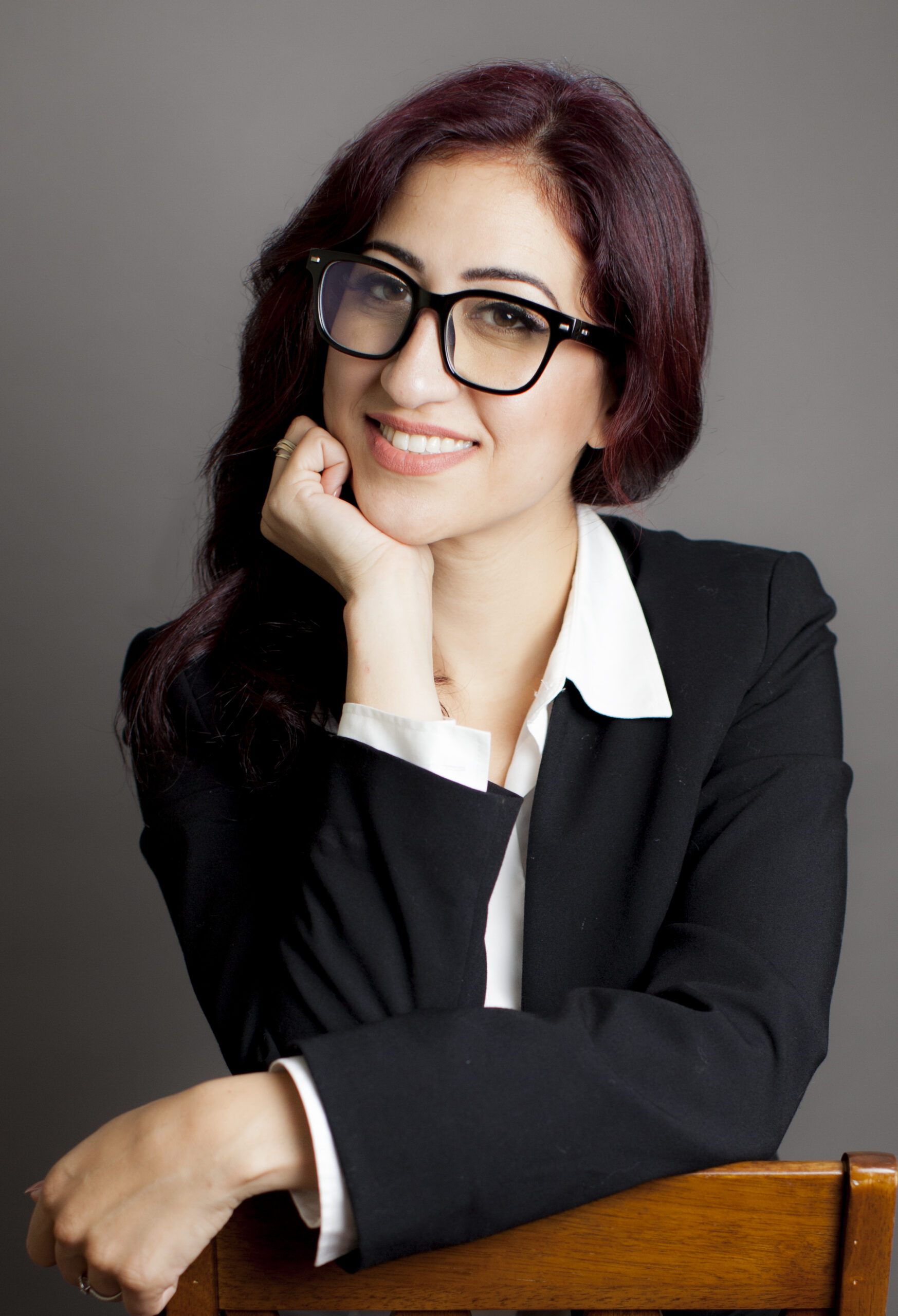 Esther Paltielov - her story - Leya Photography